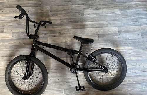 Велосипед чёрный BMX KHE cosmic