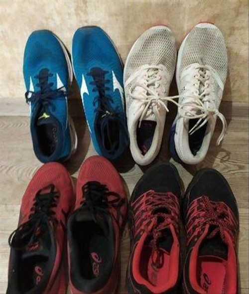Беговые кроссовки разные, 43-44 размер