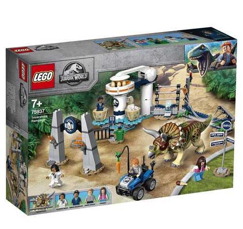 Lego Jurassic World Лего 75937 Нападение трицерато