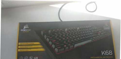 Механическая клавиатура Corsair K68, Red Cherry