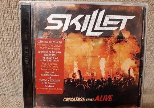 Фирменный CD+DVD Skillet "Comatose Comes Alive", U