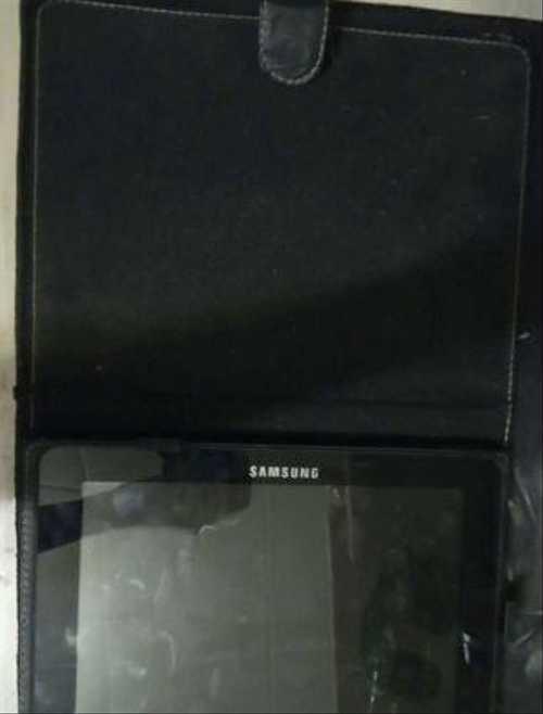 Планшет Samsung с нерабочим дисплеем и разбитым эк