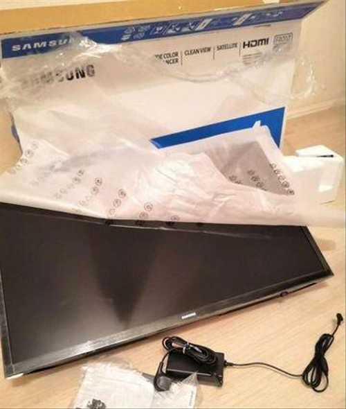Телевизор LED Samsung UE32N4000auxru черный