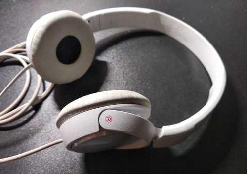 Наушники Sony MDR-ZX310 (белые)