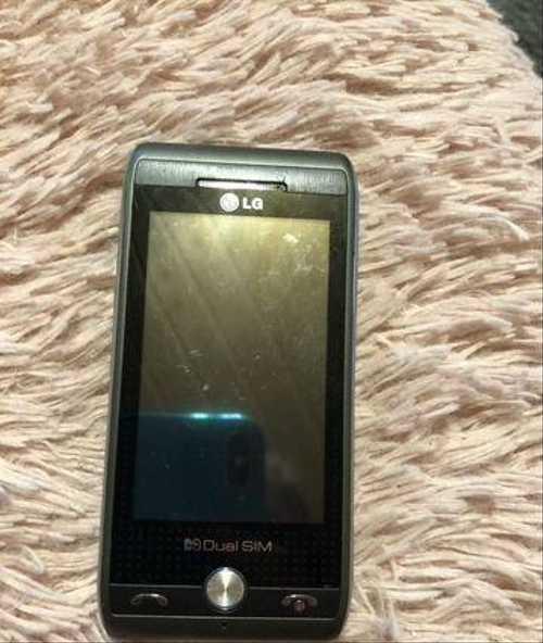 Телефон LG GX500