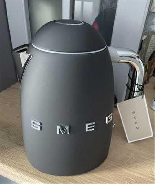 Чайник smeg klf03 1.7