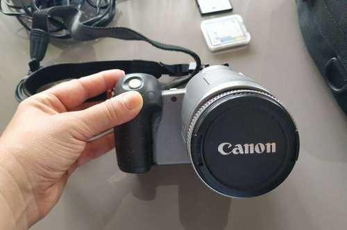 Зеркальный фотоаппарат Canon PowerShot pro 90 IS