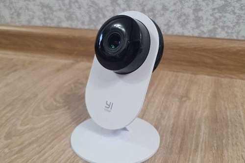 Камера видеонаблюдения домашняя yi 1080p