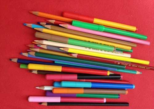 Акварельные карандаши,фломастеры | Festima.Ru - Мониторинг объявлений