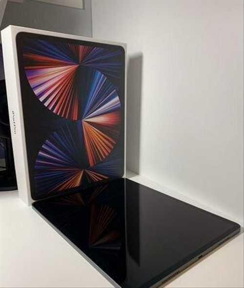 iPad Pro 12,9 дюйма (5-го поколения) Wi-Fi