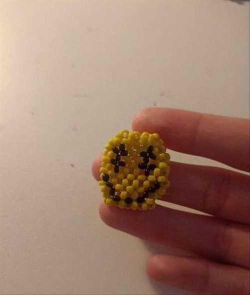 Фигурка из бисера