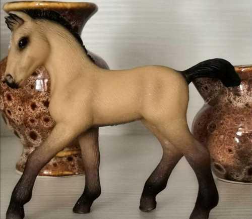 Лошадь Schleich