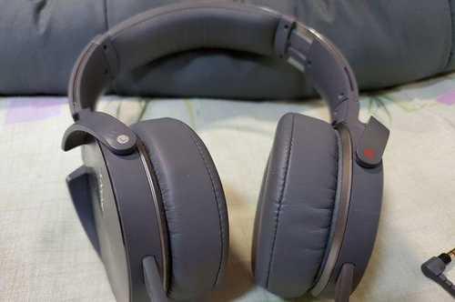 Наушники Sony MDR-XB950AP extra bass