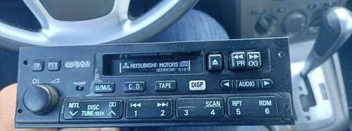 Магнитола Mitsubishi Carisma