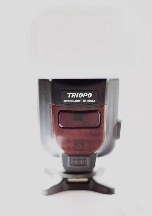 Фотовспышка Triopo Speedlight TR-586EX