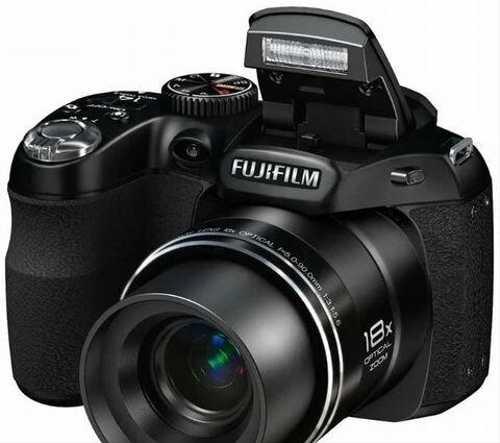 Фотоаппарат Fujifilm FinePix S2950 и сумка AirTone