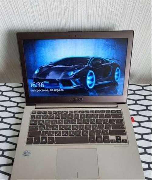 13,3" Asus Zenbook UX32 Core i5, 10Gb, 256 SSD