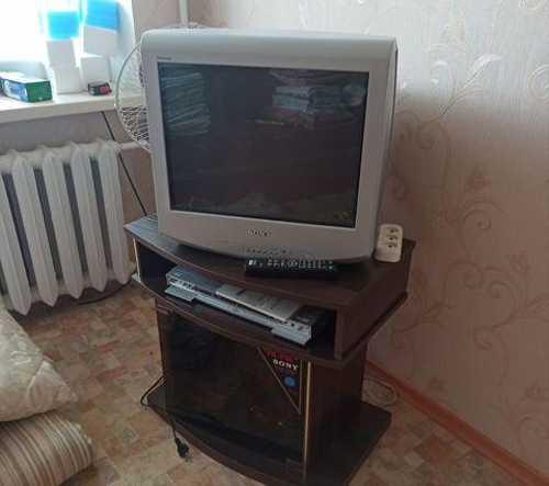 Телевизор Sony Trinitron (50 см) с dvd и тумбой