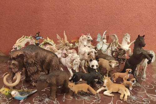 Фигурки Schleich