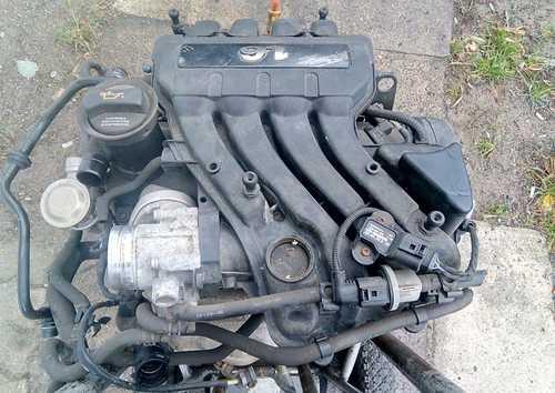 Двигатель шкода 1.6 102 л с. Двигатель BSF 1.6 102 Л. 1.6 BSF. Двигатель avu 1.6 102 л.с.