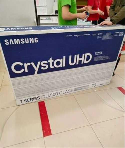 Телевизор Samsung UE70au7100 70 дюйм. Новый