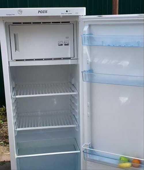 Холодильник 130 см б/у 3 года