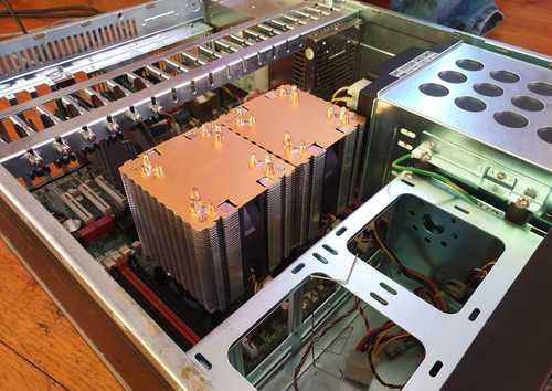 Двухпроцессорный 24 ядра мощный компьютер-сервер