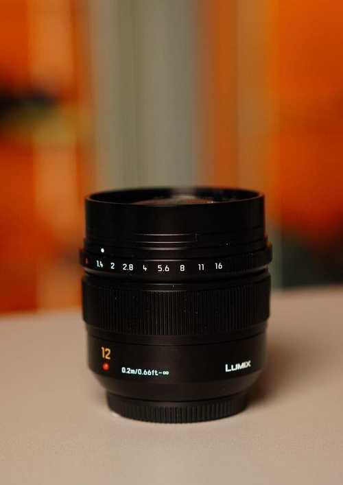 Panasonic Leica DG Summilux 12mm F/1.4 asph