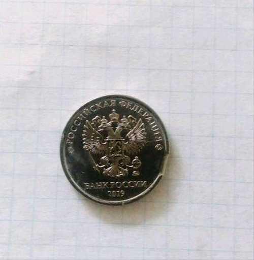 Новая монета, с заводским изьяном