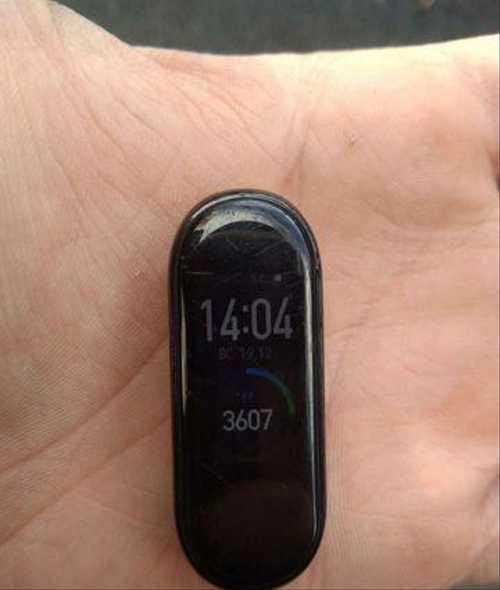 Смарт часы xiaomi Mi Band 4