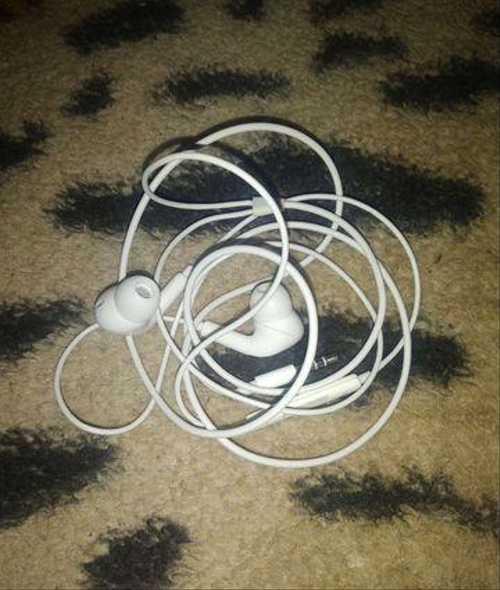 Наушники earpods