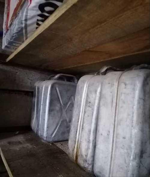 Канистра для бензина 20 л