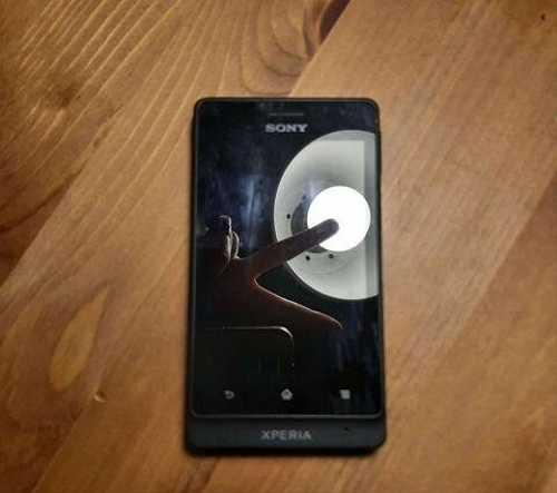 Телефон Sony Xperia Go ST27i