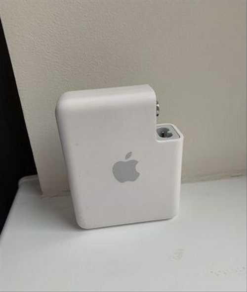 WiFi роутер Apple