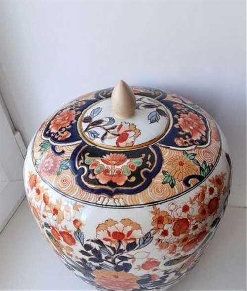 Антикварная ваза, фарфор Имари (Imari)