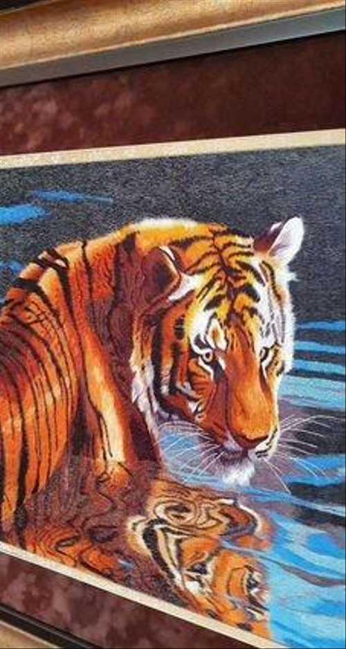 Тигр картина вышивка шелком ручная работа