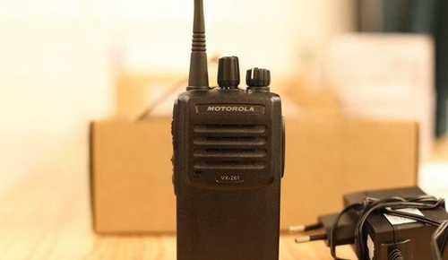 Рация Motorola VX-261
