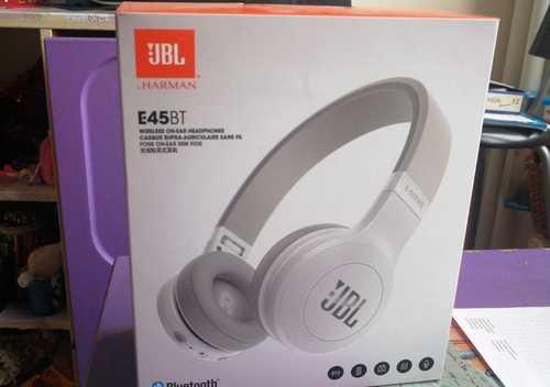 Беспроводные наушники JBL E45 BT