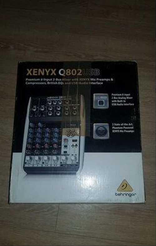 Микшерный пульт Xenyx Q802USB