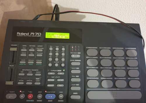 Roland r 70