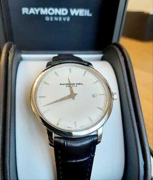 Новые часы Raymond Weil Toccata