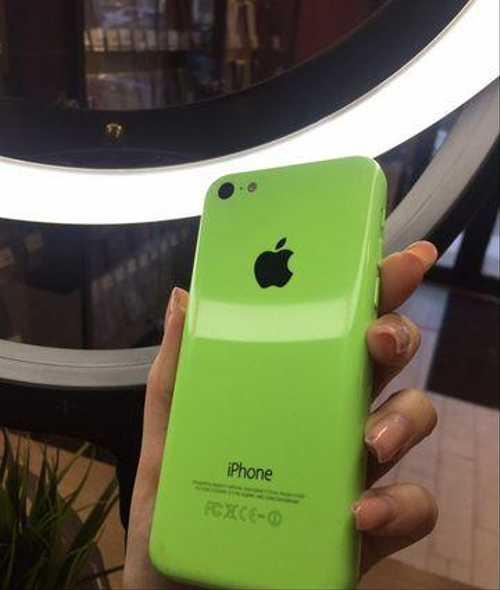 Телефон iPhone 5c 8gb