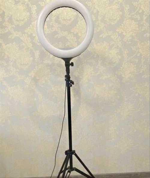 Кольцевая лампа 35 см