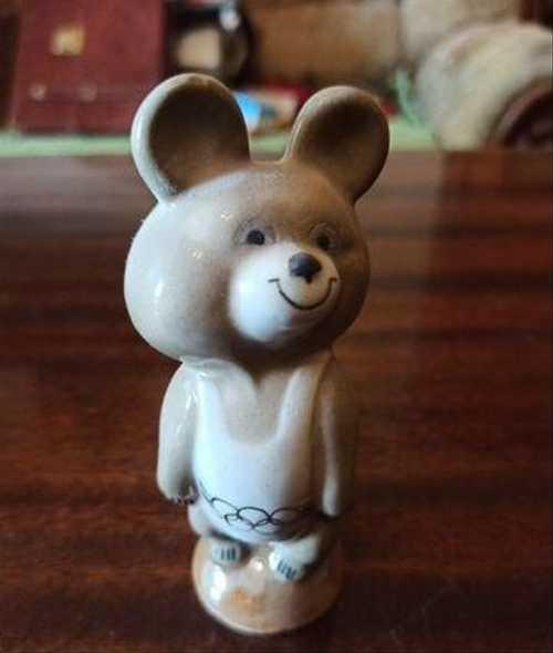 Олимпийский мишка. Фарфоровая статуэтка