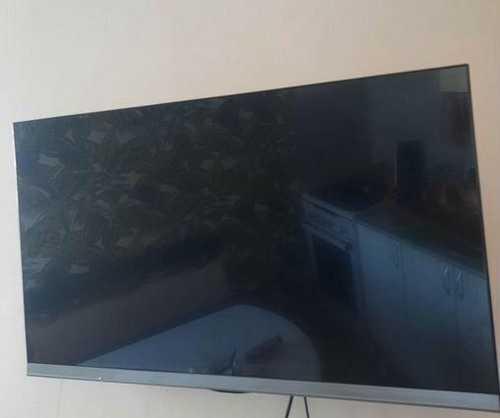 Smart ЖК телевизор hi 32,матрица разбита