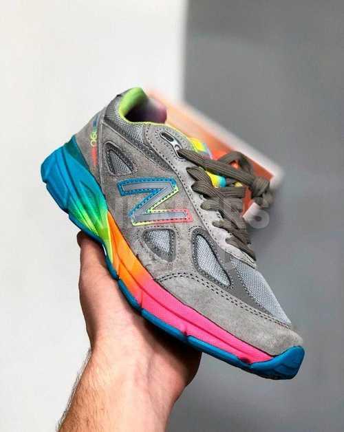 Кроссовки New Balance 990 V4 женские