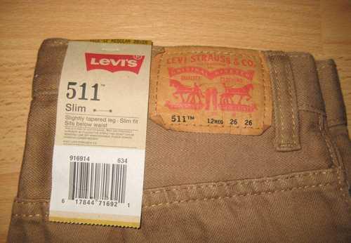 Джинсы Levi's
