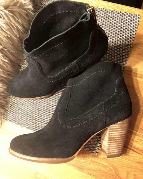 Ботильоны UGG новые