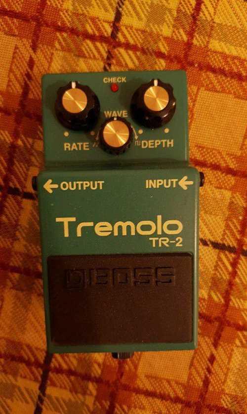 Roland boss TR-2 tremolo