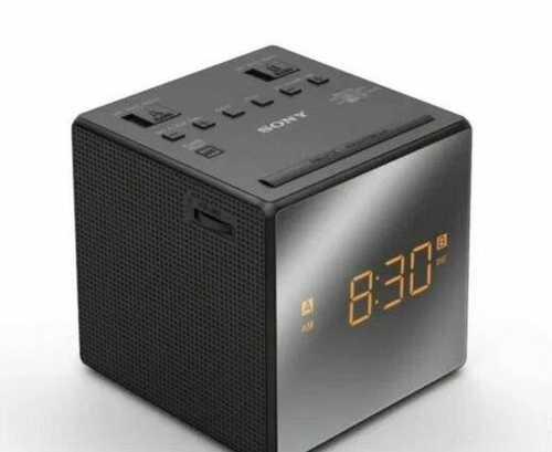 Часы-будильник Sony ICF-C1